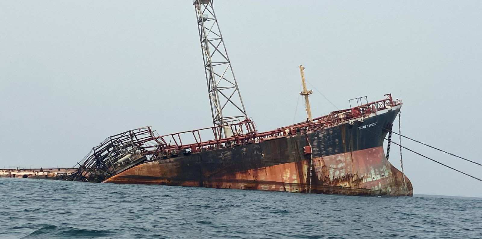 LATEST Nigeria FPSO explosion: Three dead, four missing, 50,000 barrels ...