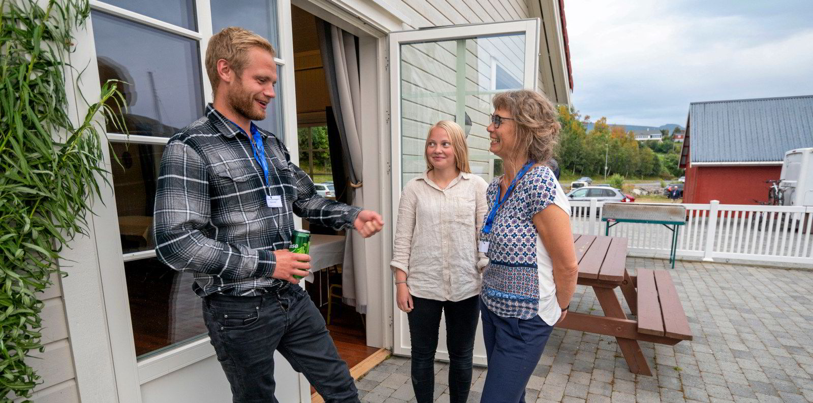 Vi må bare stikke hodene fram og fortelle folk om norsk hvalfangst ...