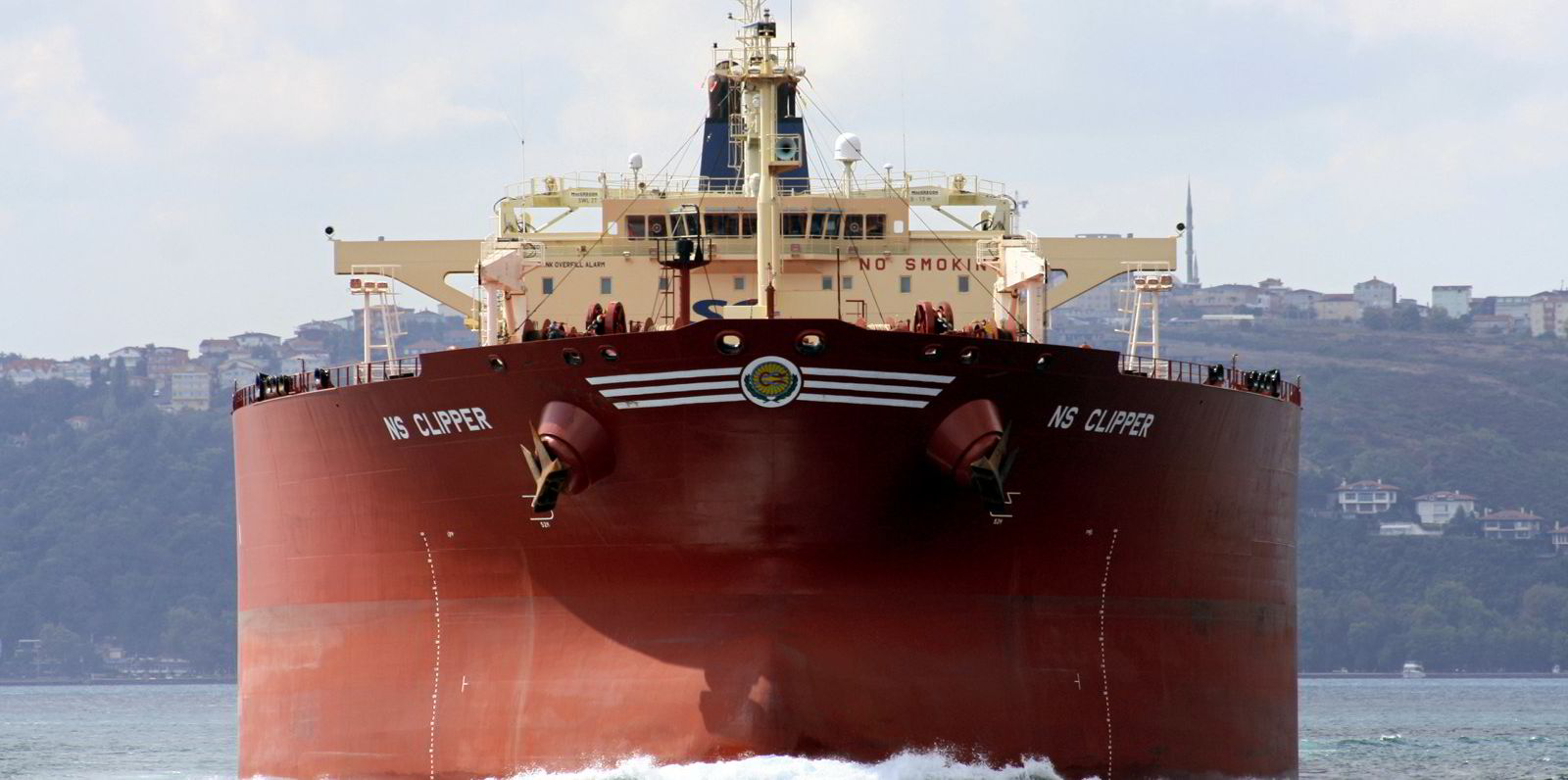 Bosphorus face-off sparks tanker gridlock, Oldendorff trashes CII and ...