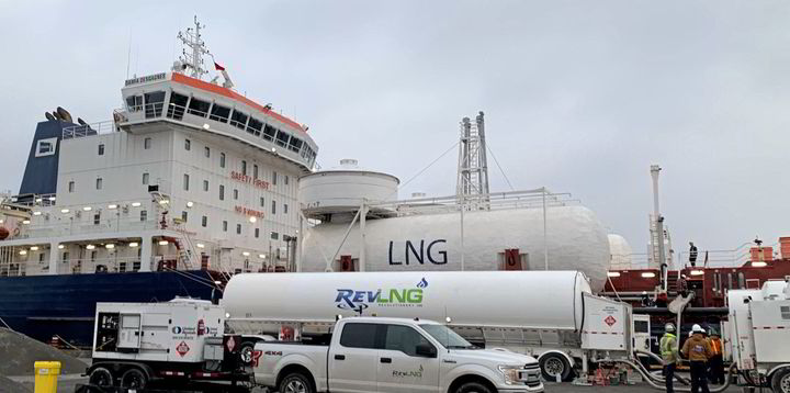 First LNG bunkering operation completed on Great Lakes | TradeWinds