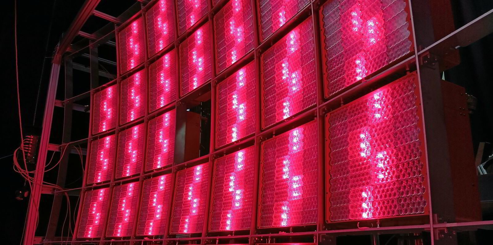 Oxford PV pushes commercial-sized solar cell to 'world-record ...