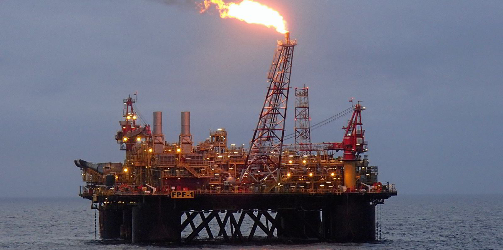 UK oil group in call for North Sea workers to get Covid-19 vaccine ...