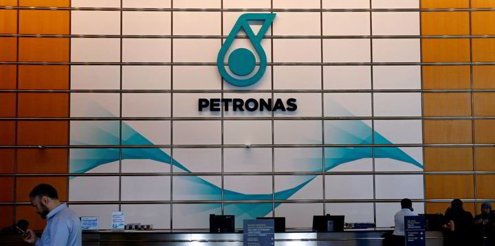 Petronas gets ratings downgrade from Fitch | Upstream Online