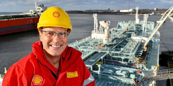 Shell goes big with charter deals for 10 new LNG-fuelled VLCCs | TradeWinds