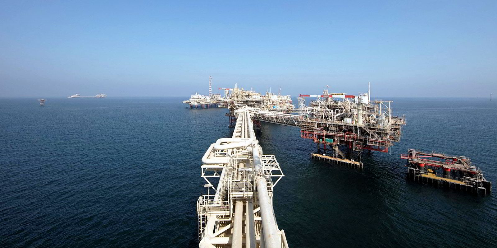European player submits offer for huge Adnoc gas cap development ...