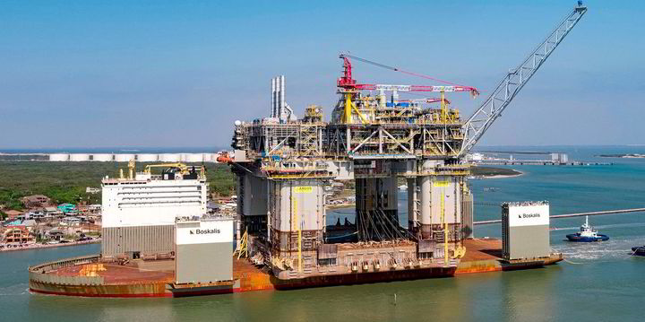 BP's Argos platform for Mad Dog 2 arrives in Texas | Upstream Online