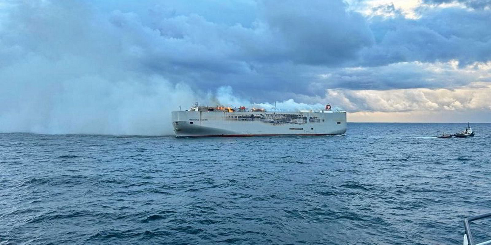 Death reported from fire on Shoei Kisen car carrier in the North Sea ...