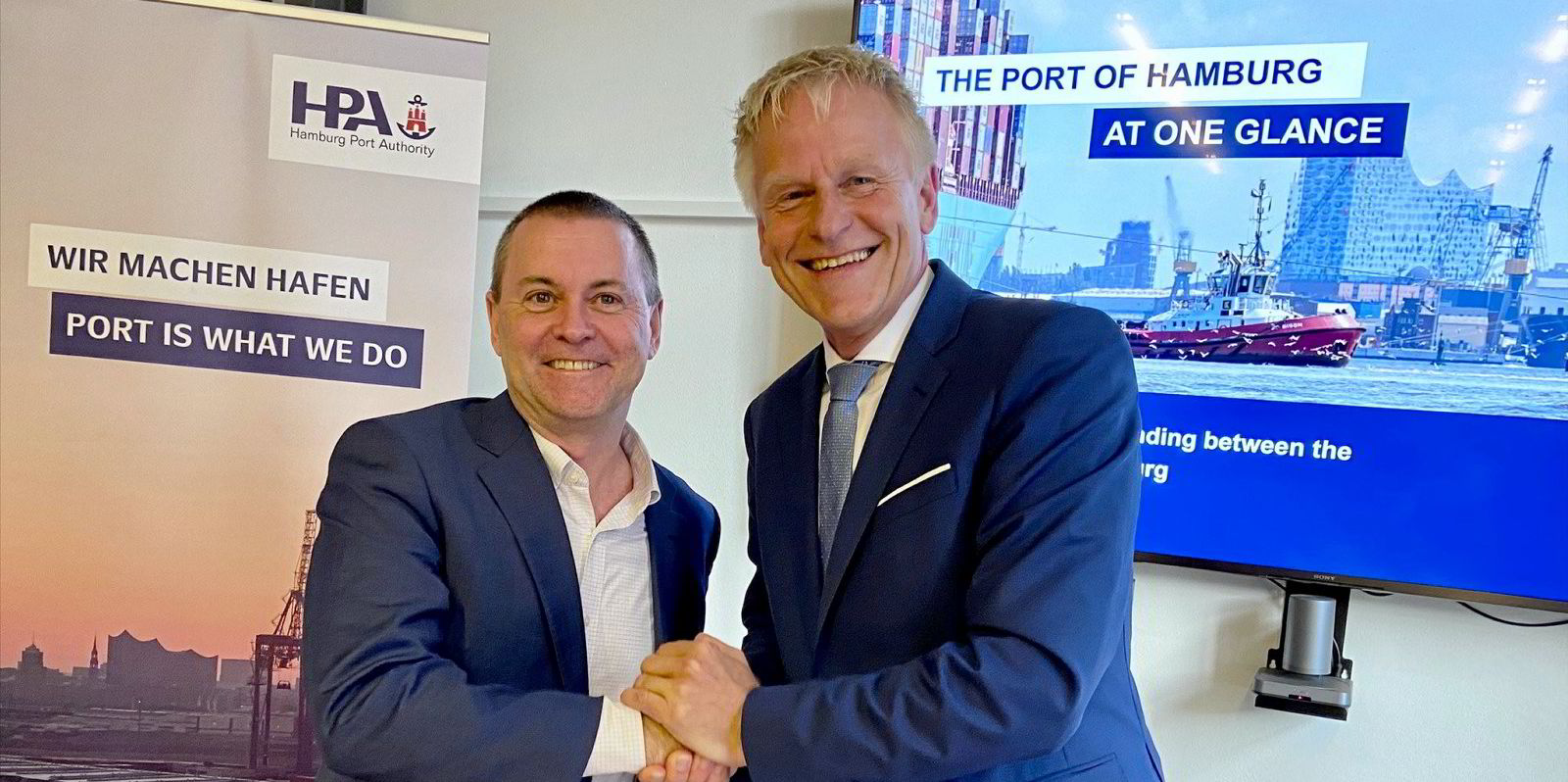 Hamburg and Halifax ports unveil green corridor initiative | TradeWinds