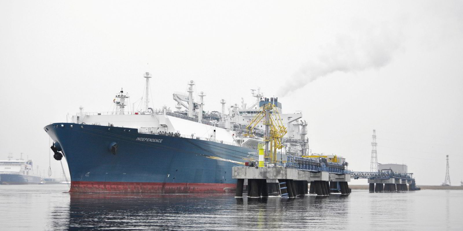Hoegh LNG to lose an FSRU as Lithuania’s KN declares purchase option ...