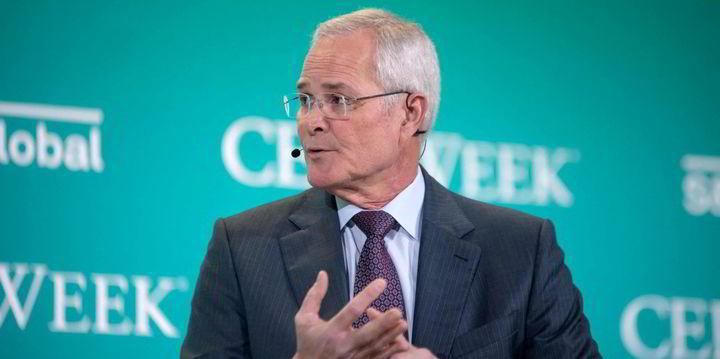 ExxonMobil fires up fresh bid battle for transformed LNG project in ...