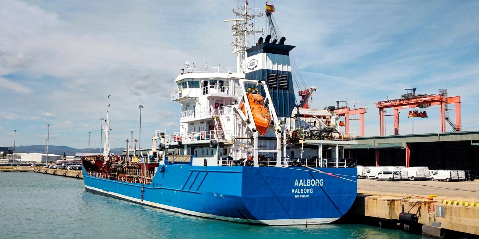 Peninsula charters in Alba Tankers ship for biofuel operations in Spain ...