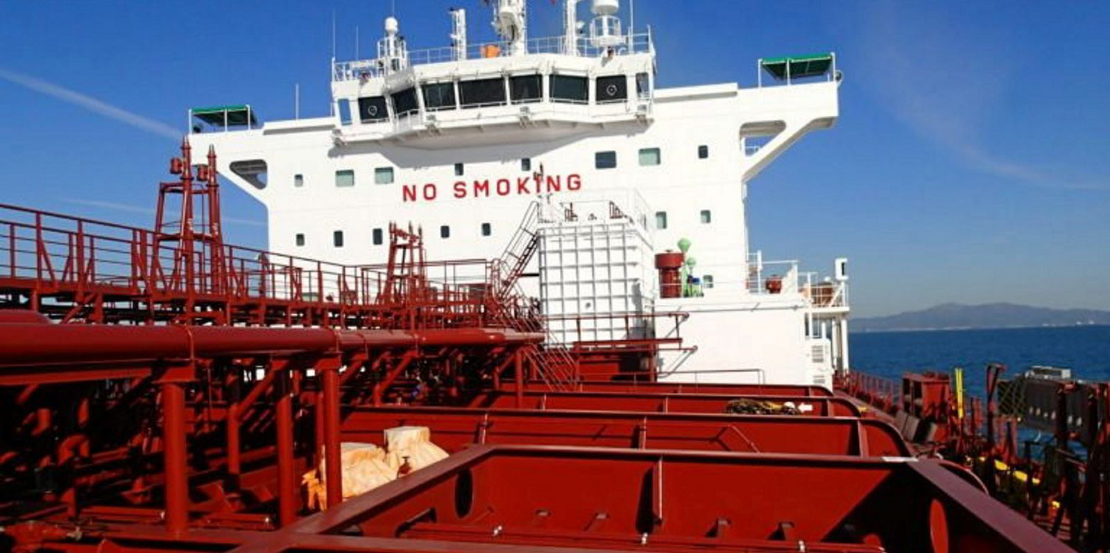 Maersk eyes methanol retrofits for some of its large containerships ...