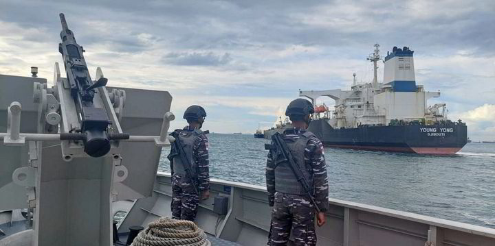 How sanctioned Ukrainian grew dark fleet in a matter of months | TradeWinds