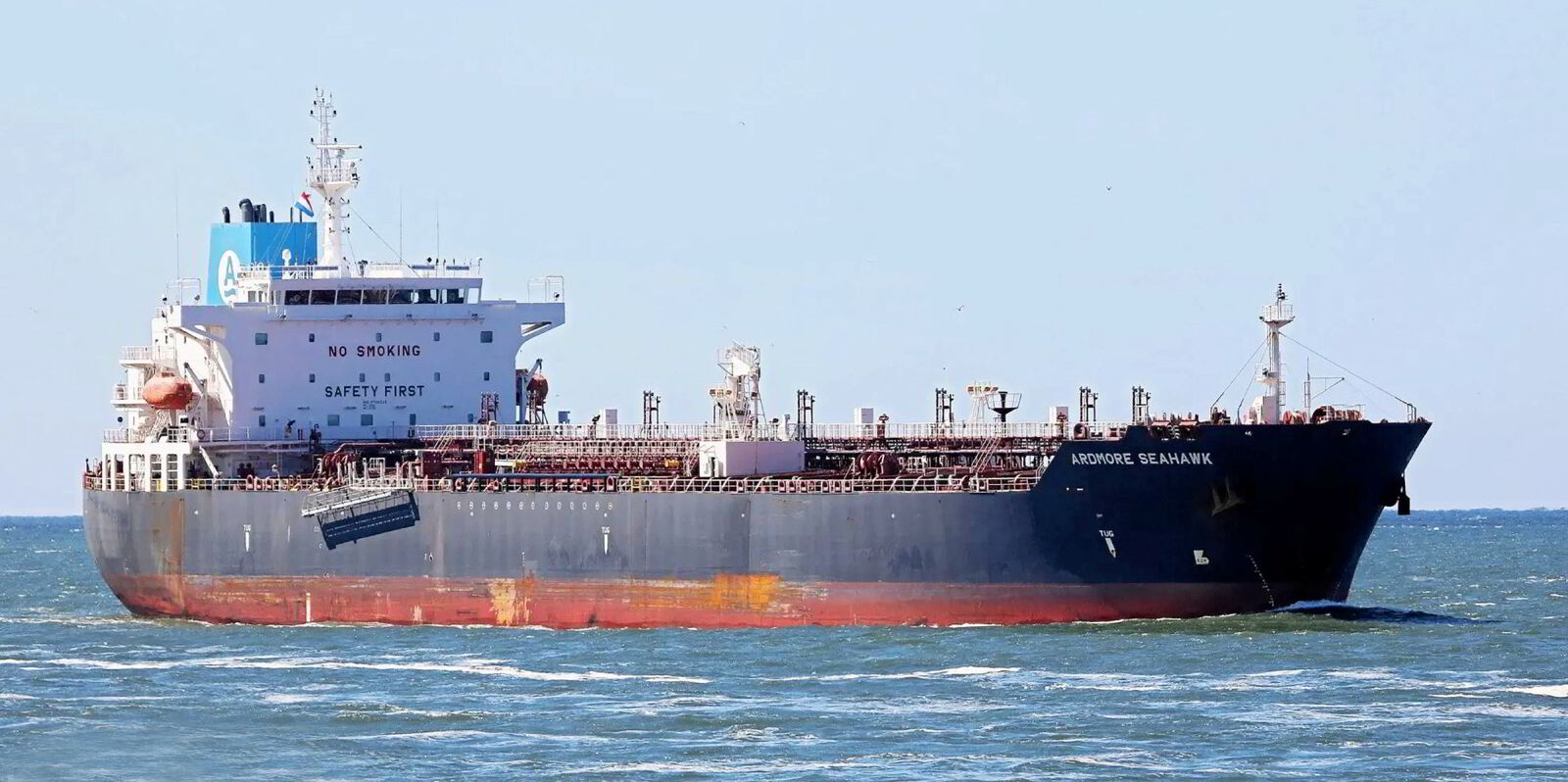 HMM ends product tanker order hiatus with $208m ‘early delivery ...