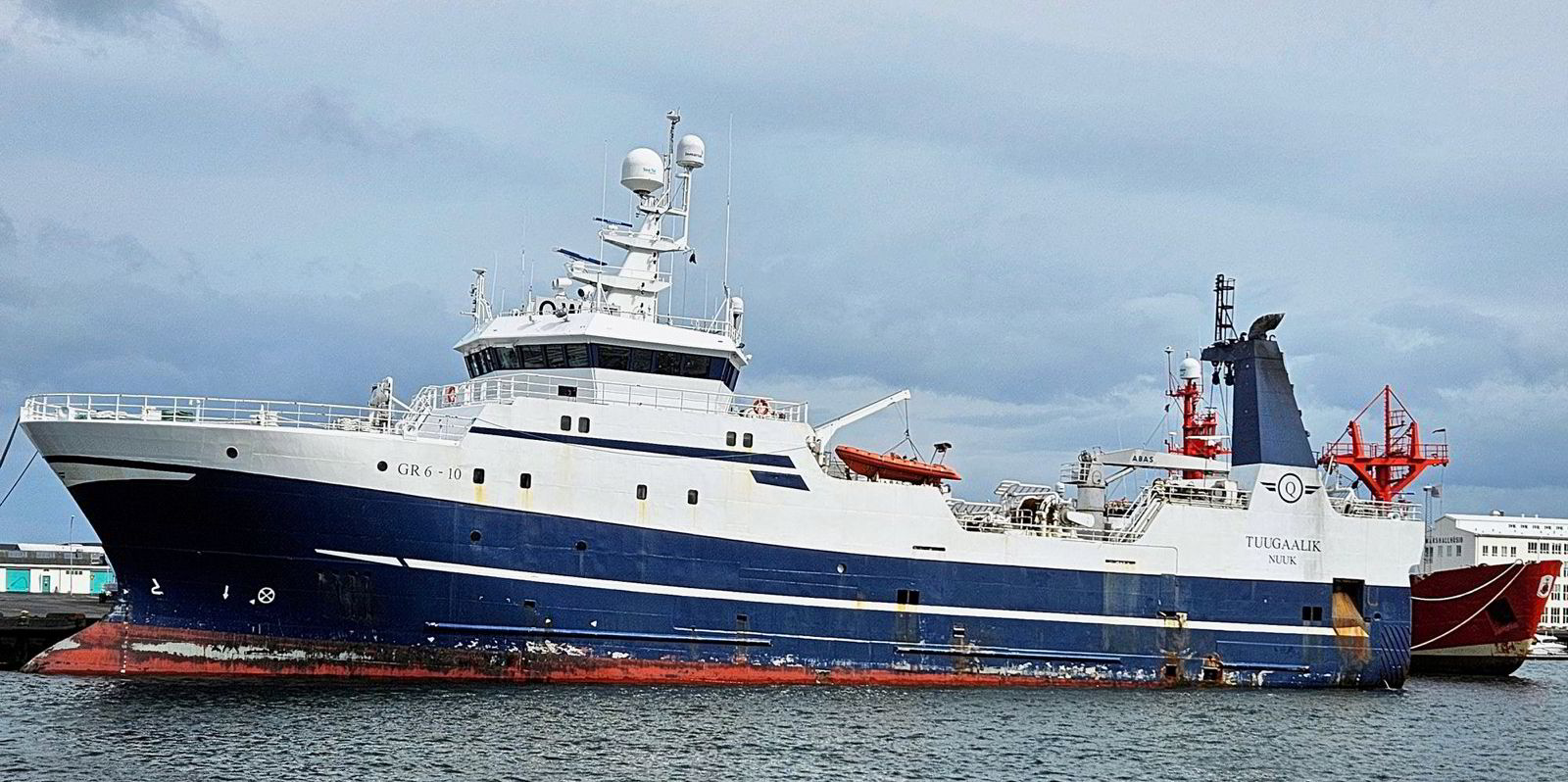 Icelandic fishing giant Brim buys freezer trawler from Royal Greenland ...
