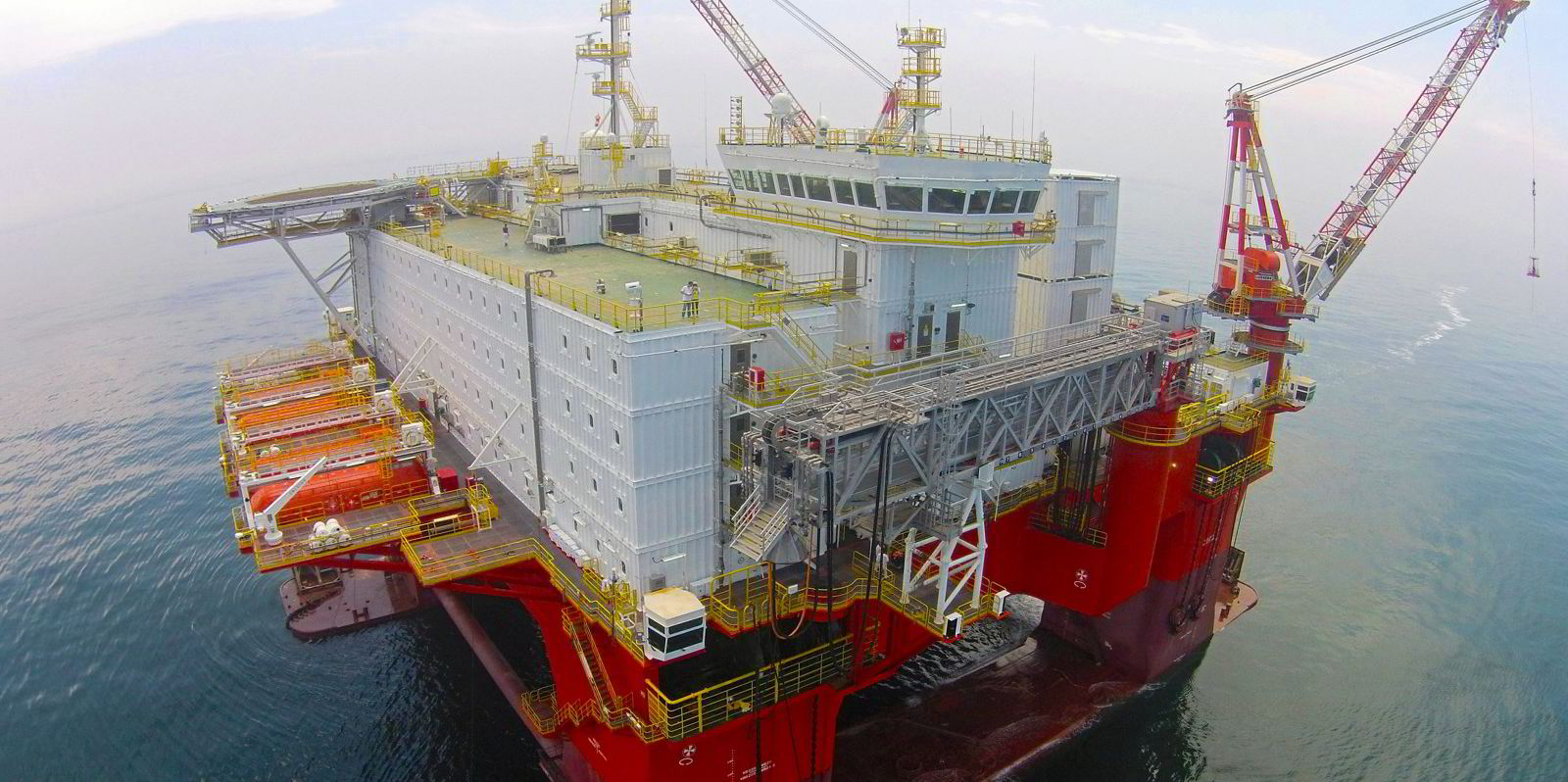 Petrobras seeks to contract new flotel after dropping previous tender ...