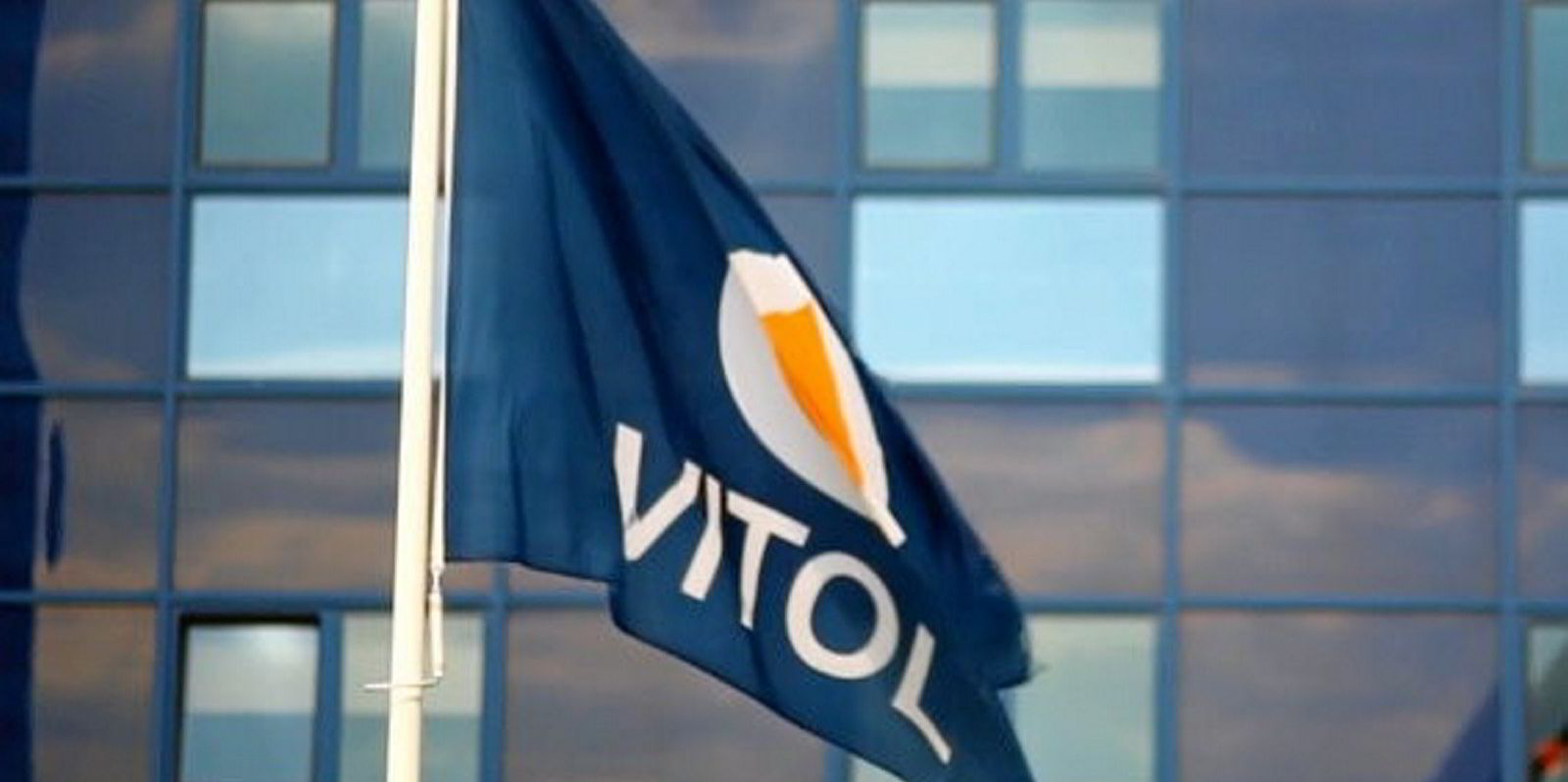 Vitol poised to dive into LNG bunkering with three newbuildings ...