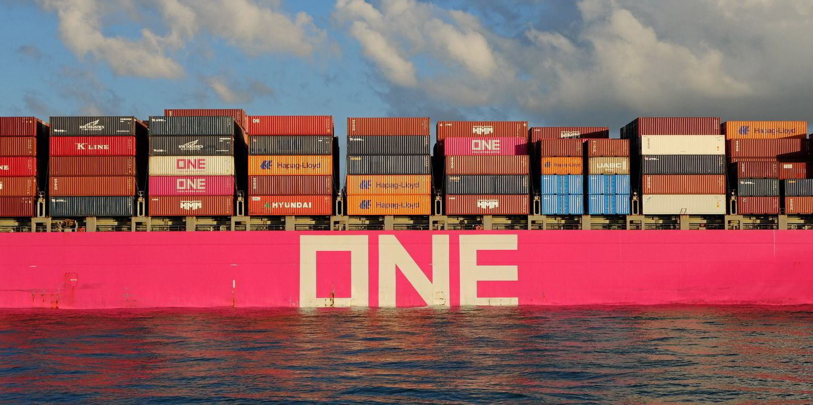 Losses from Ocean Network Express container stack collapse are worse ...