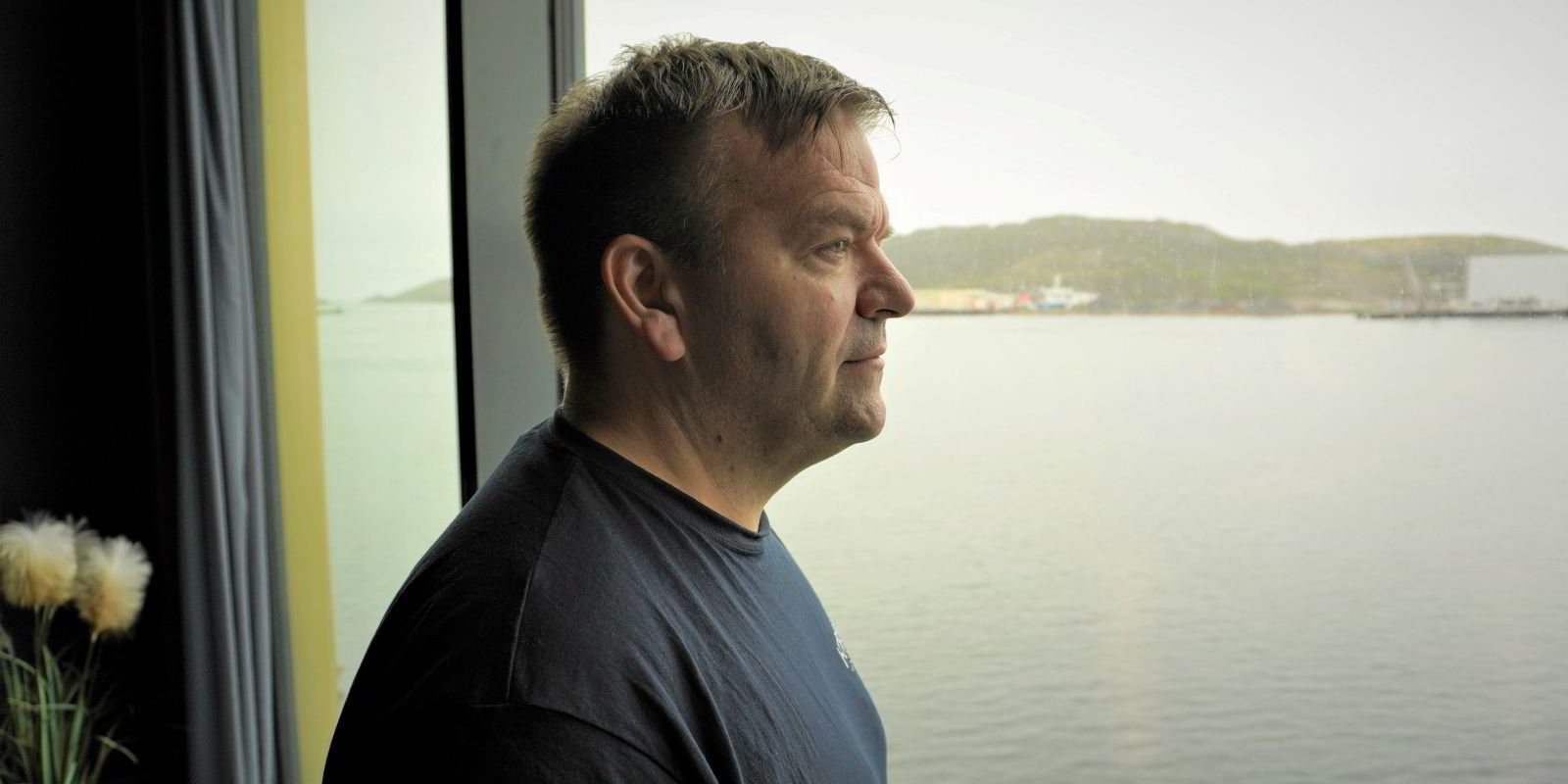 Hofseth employee dies after explosion on salmon farming feed barge ...