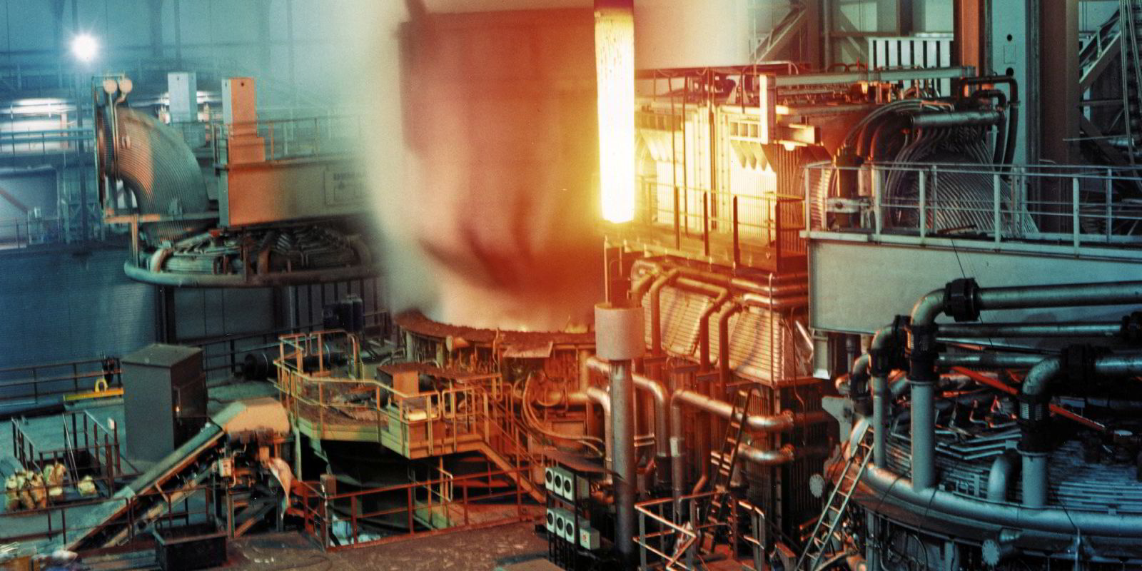 Orsted in gigawatt-scale offshore wind to green hydrogen plan with ...