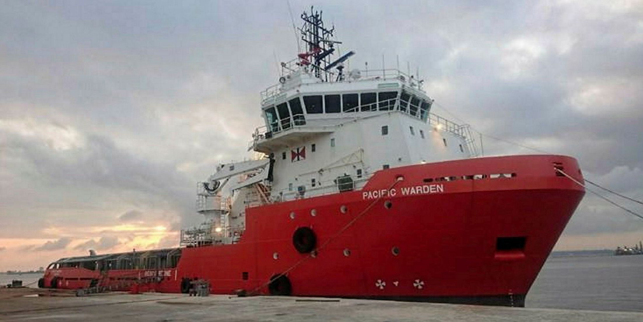 Crew snatched from Swire anchor handler off Equatorial Guinea | TradeWinds