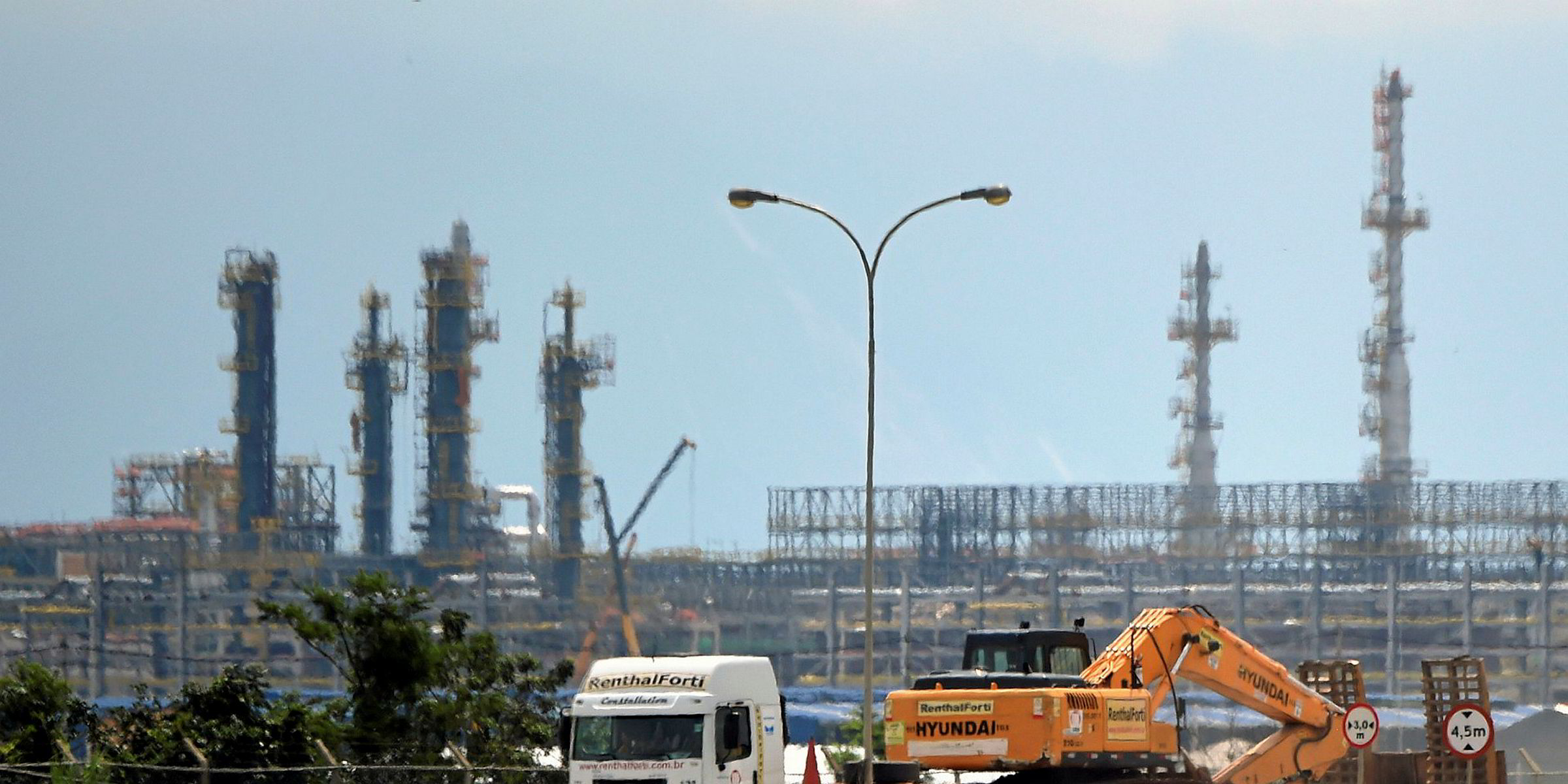 Petrobras signs $590m UPGN deal | Upstream Online