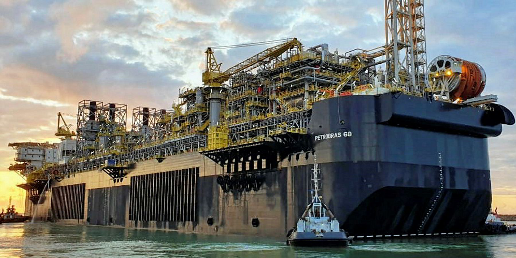 Total in charter double | Upstream Online