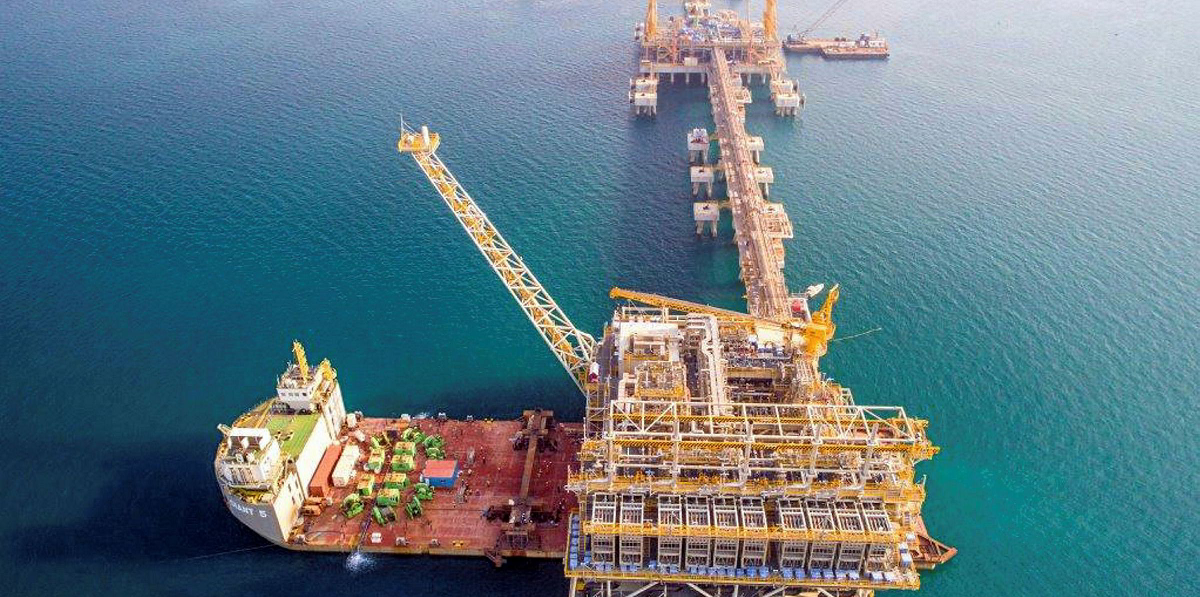 Aqualis completes Bahrain floatover install | Upstream Online