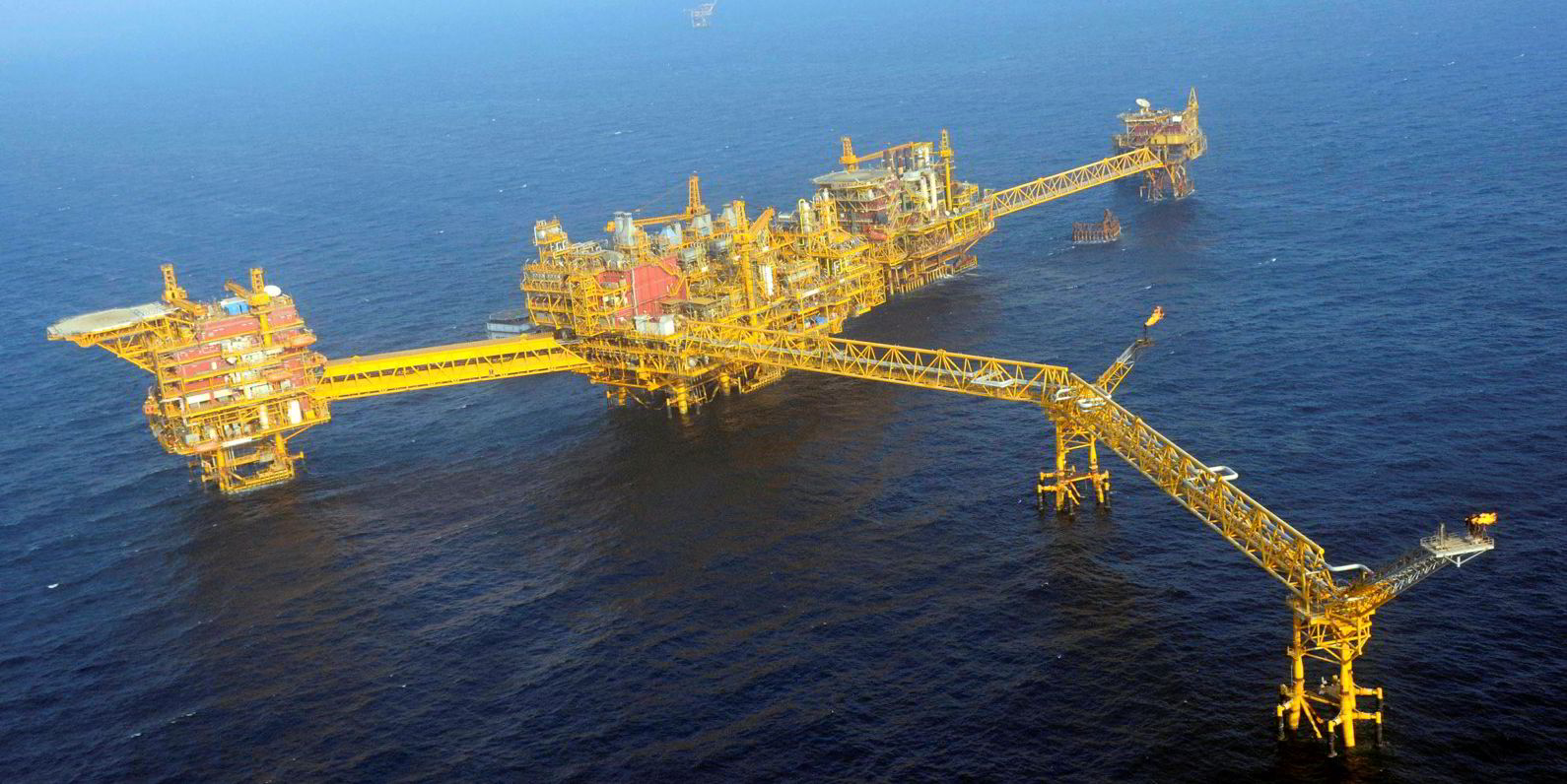 ONGC starts chase for pipelay project off India's western coast ...