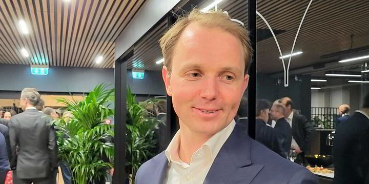 Golar gets LNG steamship to play with after Snam parks Sardinia project ...