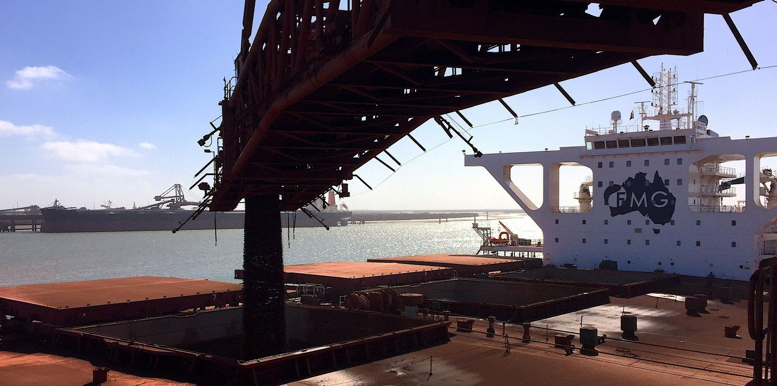 Transpacific rate for capesize bulkers plunges amid pre-holiday 'sleepy ...