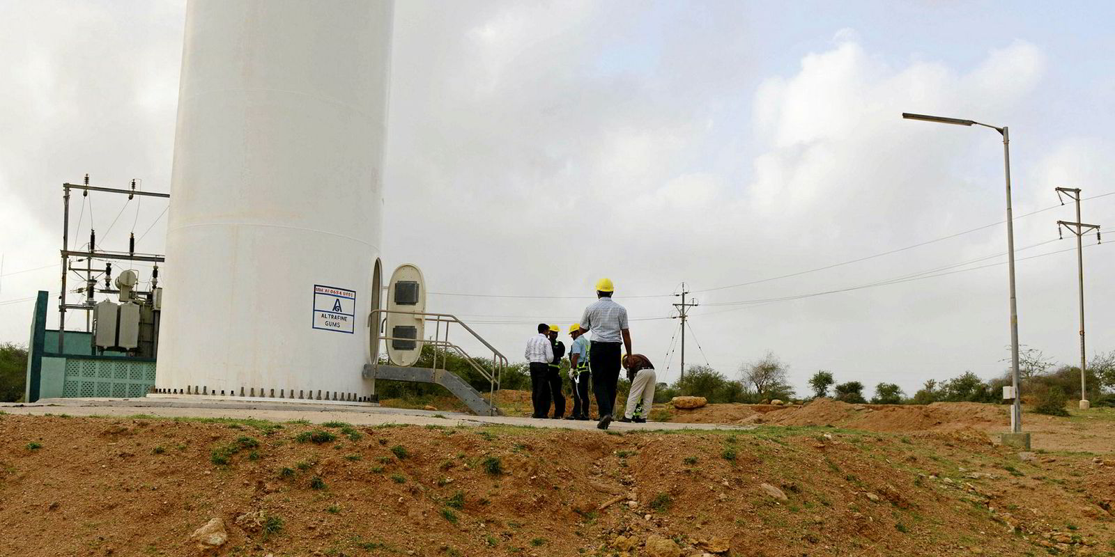 Suzlon takes wraps off Indian record-setting rotor blade | Recharge