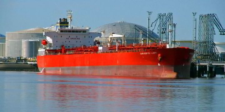 Tanker gets a tow off Gibraltar | TradeWinds