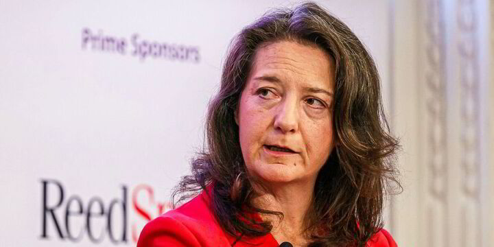 Pay slashed again at Shell chartering arm Stasco as profit rises ...