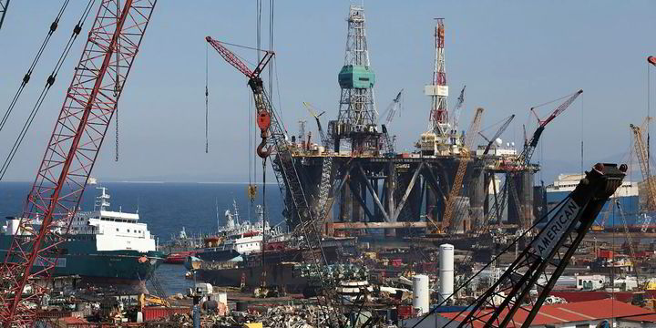 Offshore rigs ripe for recycling with over 370 stacked in layup ...