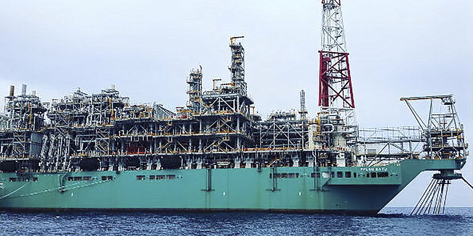 Petronas floater readies to take on first gas | TradeWinds