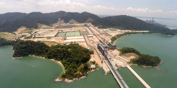 Vale hub ships first cargo | TradeWinds