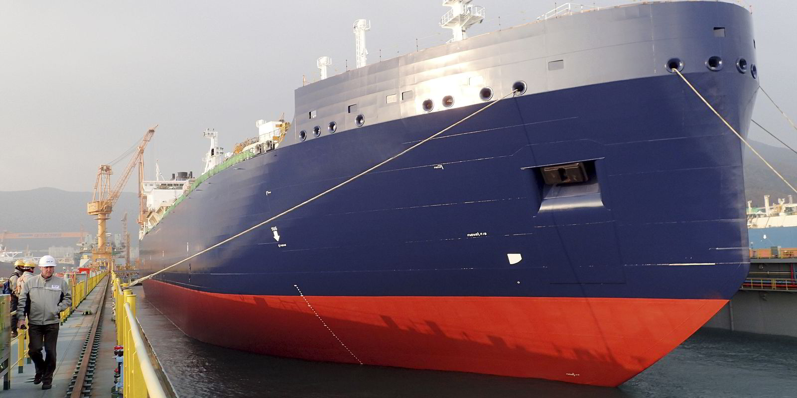 First Yamal LNG icebreaking vessel reveals its secrets | TradeWinds