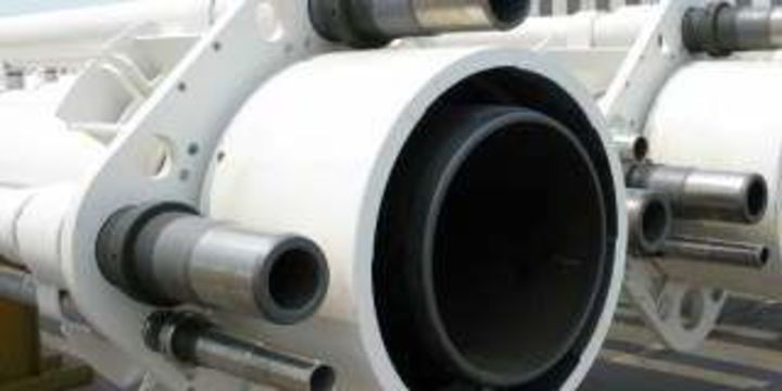 Aker nets deep-water riser work | Upstream Online