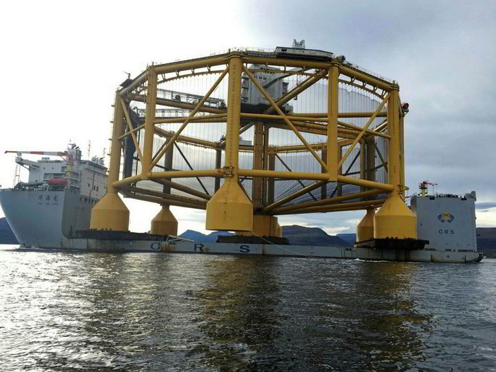VIDEO: SalMar's giant offshore aquaculture facility arrives in Norway ...