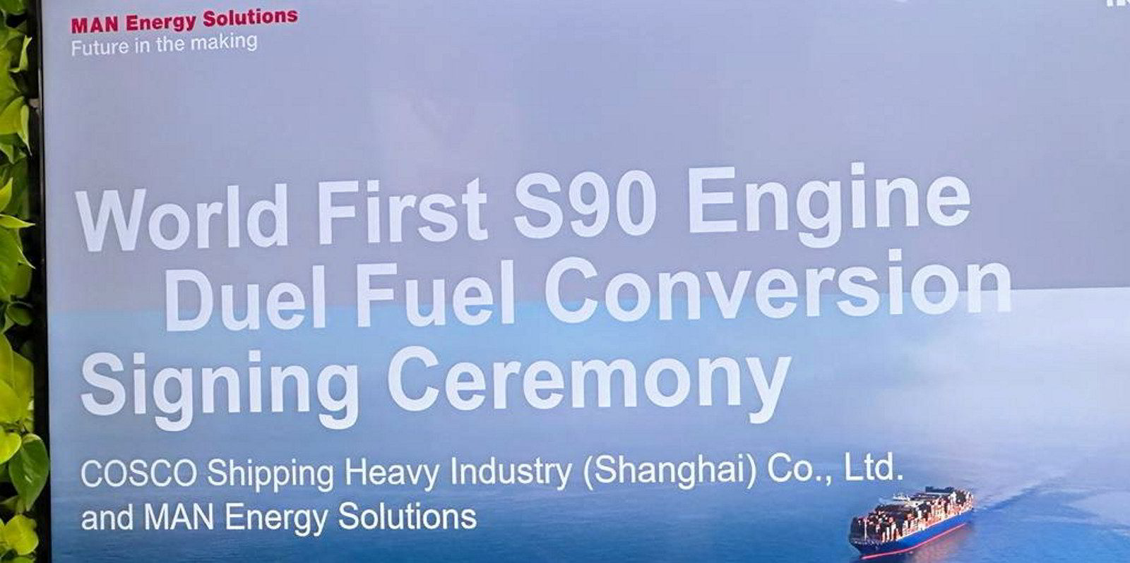 Cosco Shipping Line contracts MAN ES for methanol fuel boxship conversions | TradeWinds