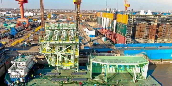 Flagship floating storage and regasification unit leaves Singapore ...