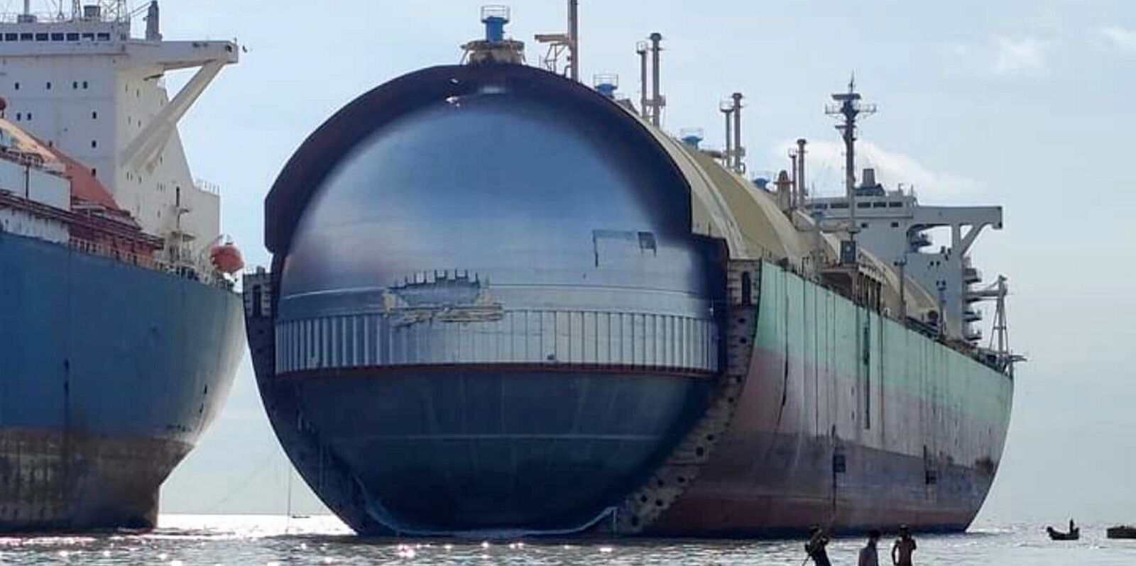 Sinokor sells one of the world’s oldest LNG carriers for scrap after ...