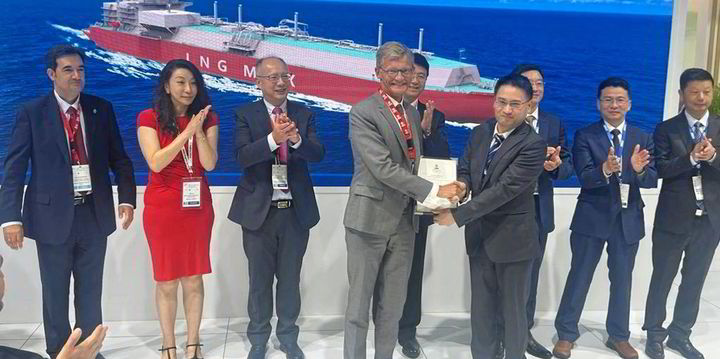 Hudong-Zhonghua signs AiPs with class quartet for new Q-Max size LNG carrier | TradeWinds