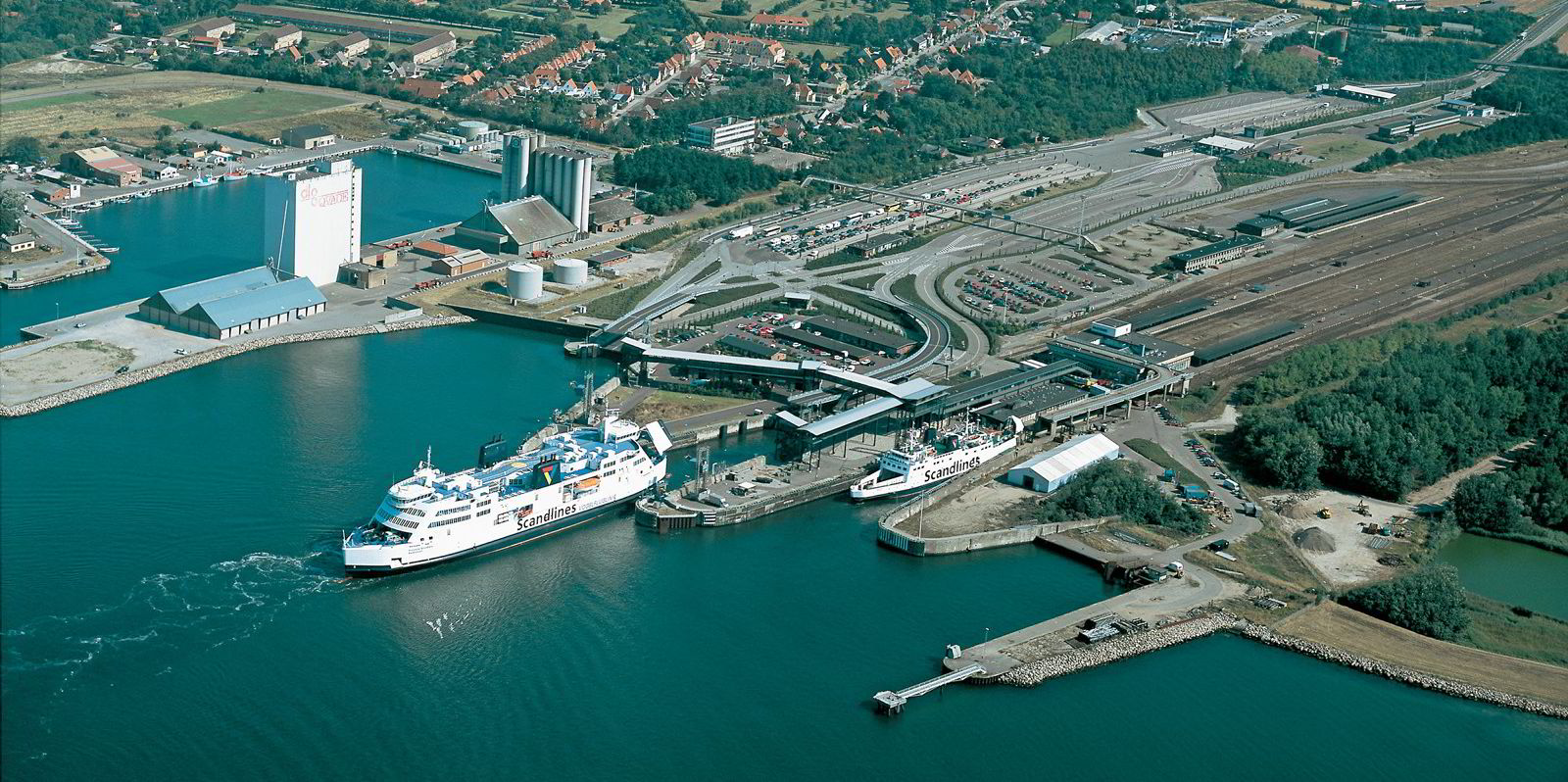 Danish police arrest 28 Russian seafarers over 'illegal work' | TradeWinds