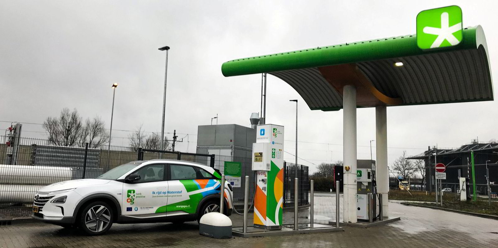 ‘First of its kind’ | US firm unveils hydrogen-battery hybrid car with ...