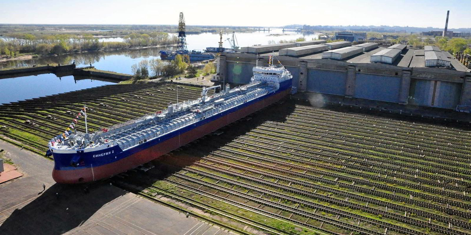 Two Russian yards eye 30-ship order to renew domestic bulk carrier ...