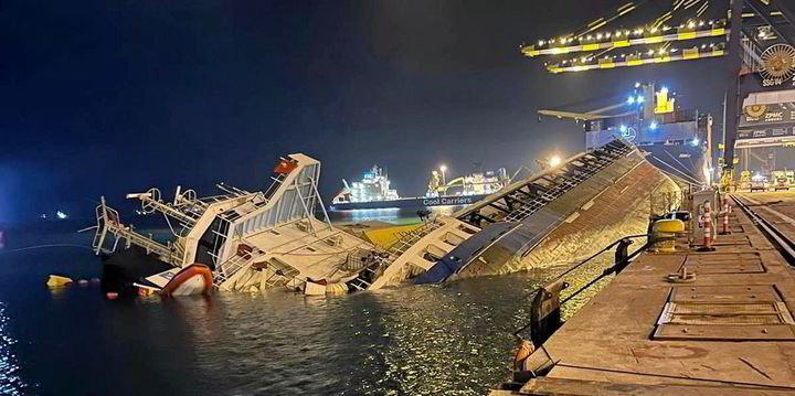 Footage captures the moment Sea Eagle capsizes in Turkey | TradeWinds