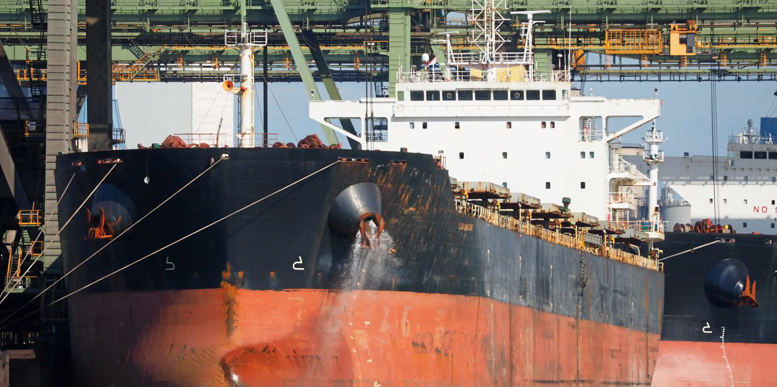 US courts again side with Arka-linked owner in Medmar bunker case ...