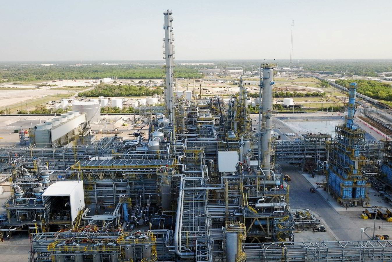 ExxonMobil threatens to scrap world's largest blue hydrogen project ...